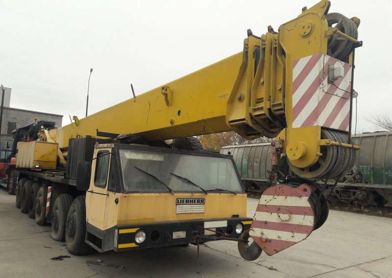 Автокран Liebherr LT-1080 в Москве – Цена, Технические характеристики, Фото